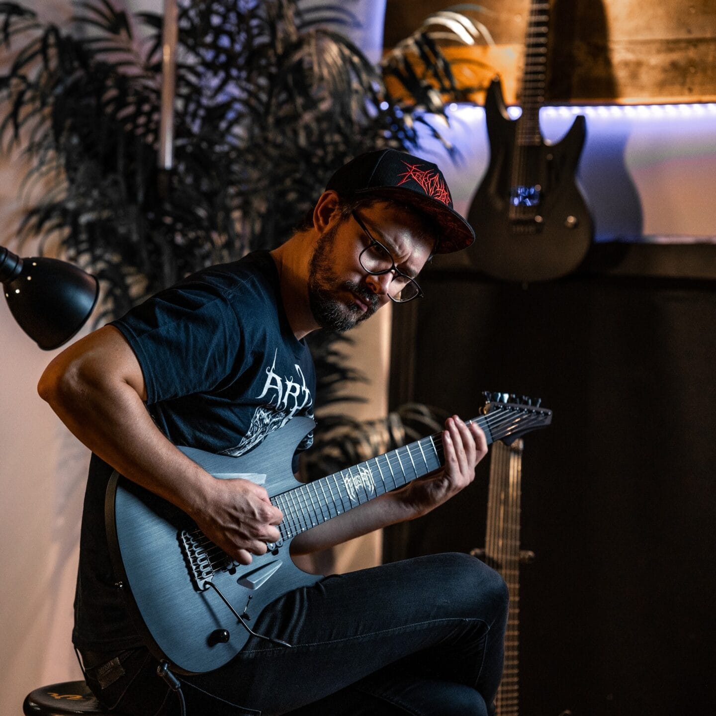 Dexter Forbes | Aristides Guitars Artist