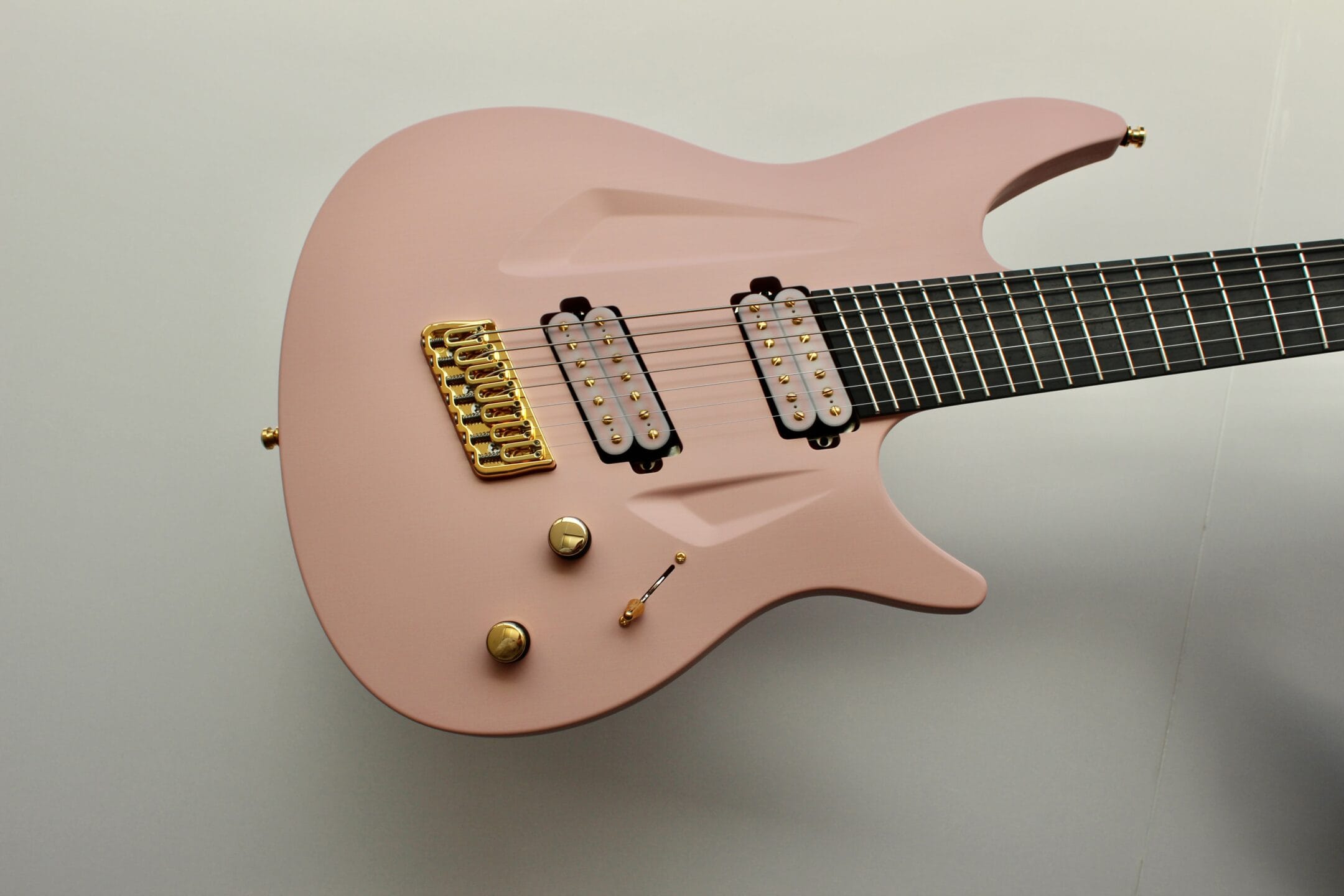 070SR Shell Pink | Aristides Guitars